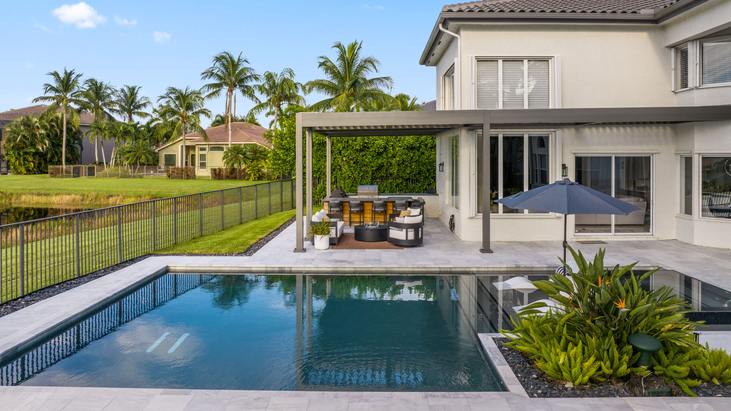 Setbacks and Property Lines: Where Can You Place a Pergola?